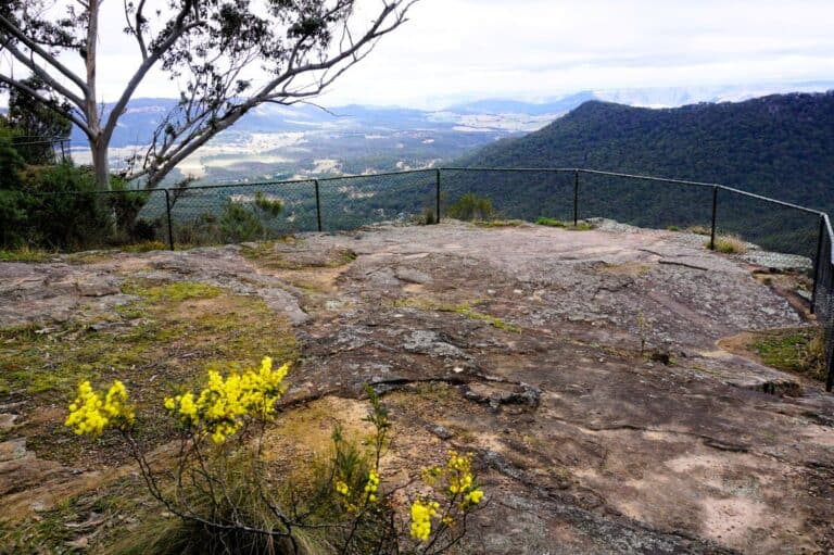 17 Best Blue Mountains Lookouts (with local tips) - Muy Linda Travels