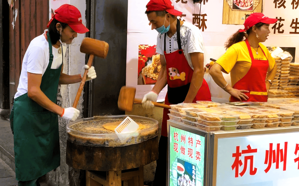 A Stunning Day Trip to Hangzhou from Shanghai: Visiting Picturesque ...